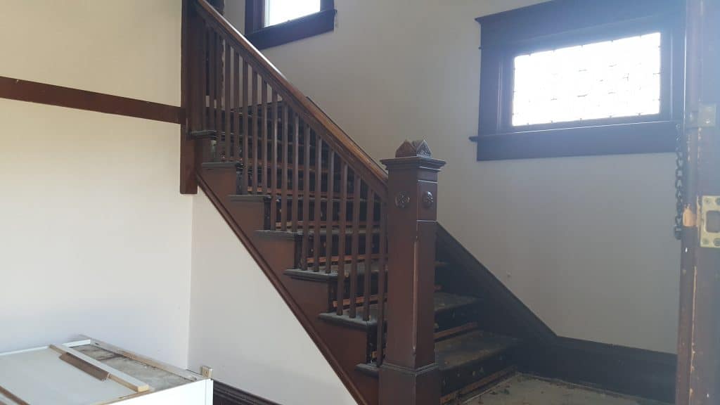 House Flipping 101: The Complete Guide to Fix and Flips